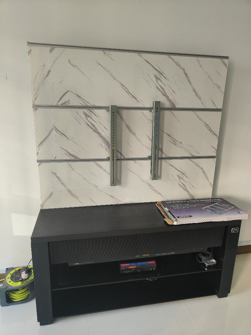 TV console with built in Yamaha Subwoofer YSP1000, Furniture & Home ...