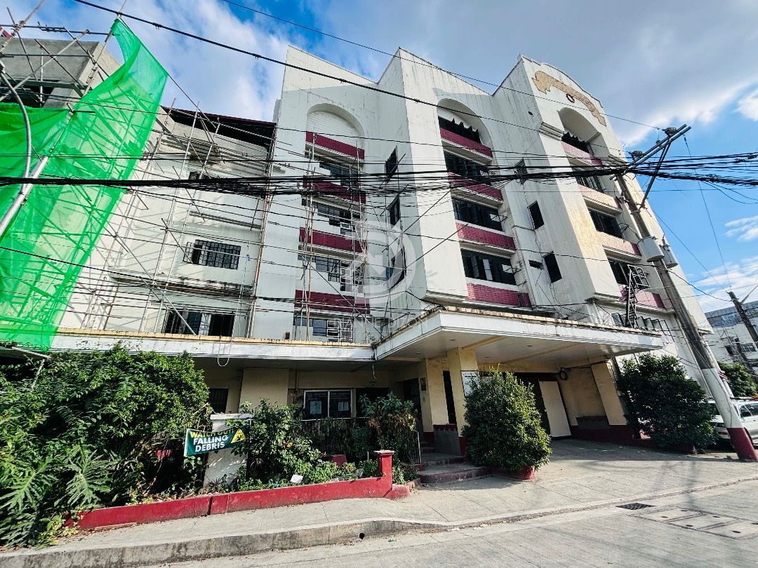 7 Storey 9,114sqm Modern Corner Commercial Building for Sale in ...