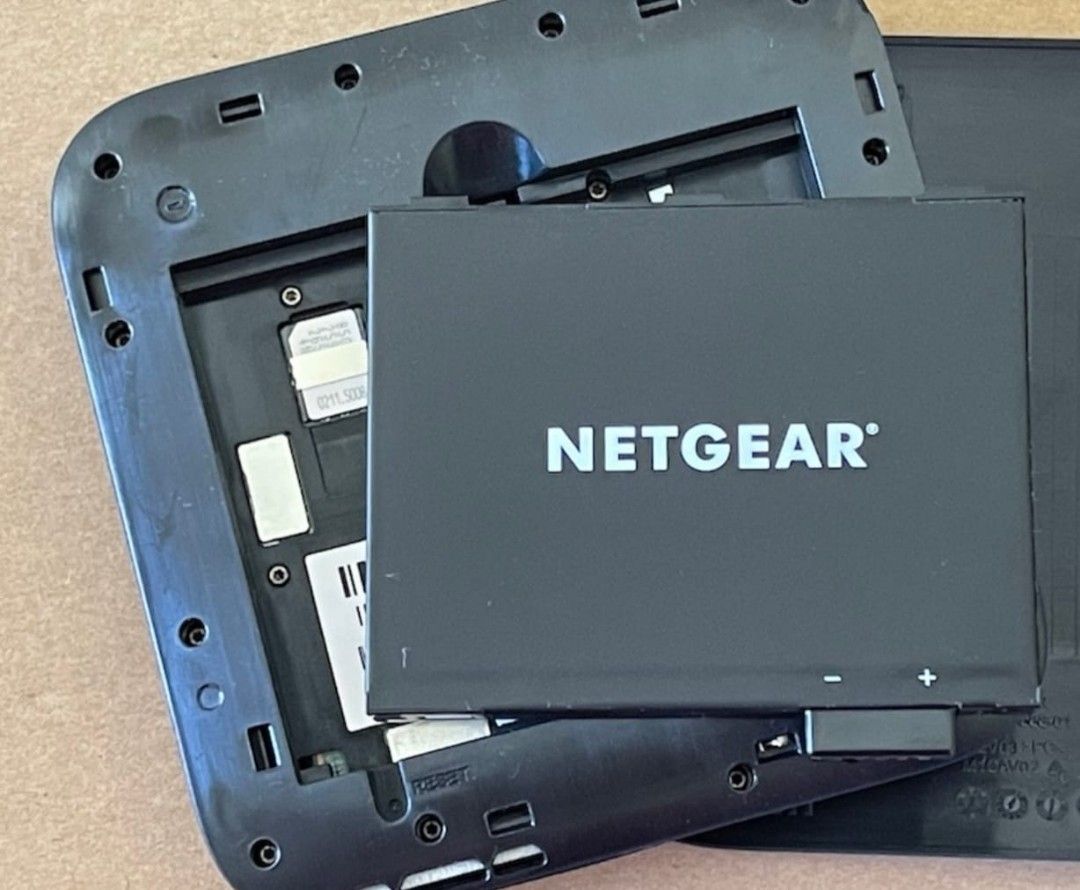 99%new,5G Netgear Nighthawk M5(MR5100-1TLAUS), 澳洲TELSTRA 版(可UP GRADE 至 ...