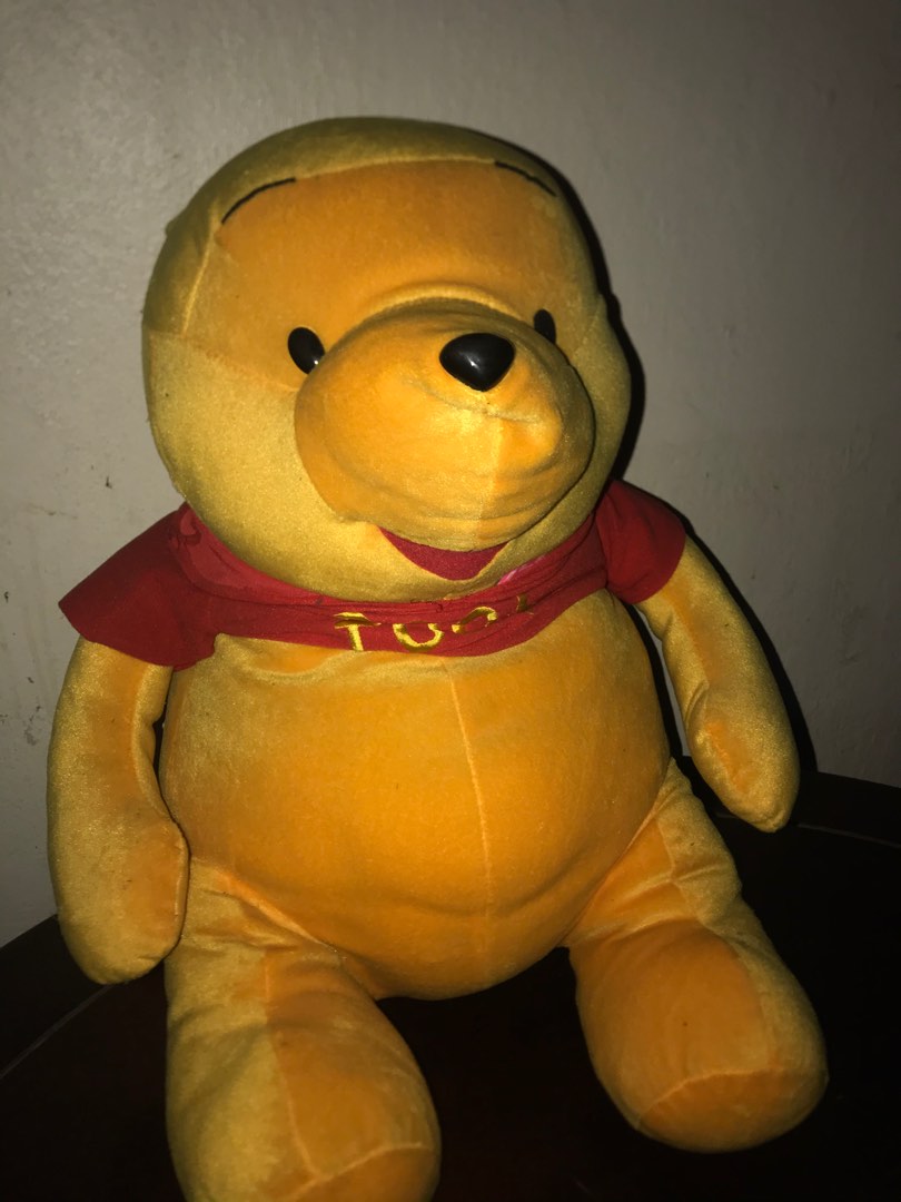 Auth big 2ft Winnie the Pooh Toy collectible, Hobbies & Toys, Toys ...