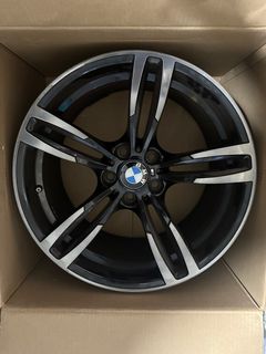 20" original BMW G30 Rim, Car Accessories, Tyres & Rims on Carousell
