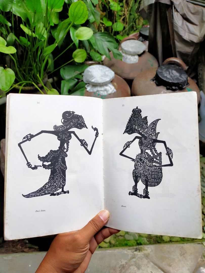 Buku Wayang Antik Terbitan Belanda thn 1960, Buku & Alat Tulis, Buku di ...