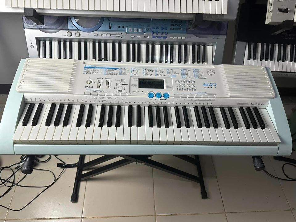Casio LK-108 Piano Keyboard Organ Semi Weighted 61 Keys Touch Response, Hobbies & Toys, Music ...