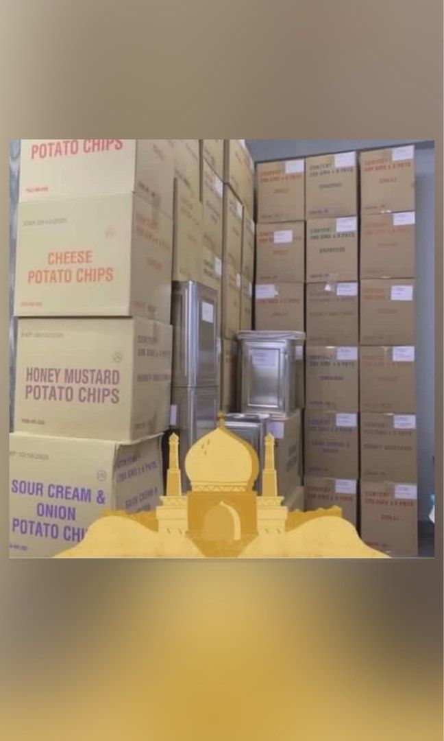 HARI RAYA POTATO CHIPS ONLY $5 DELIVERY FEE, Women's Fashion, Bags ...