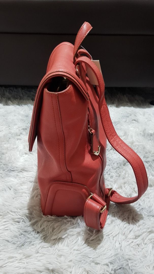 Hazzys Leather Backpack, Women's Fashion, Bags & Wallets, Backpacks on ...