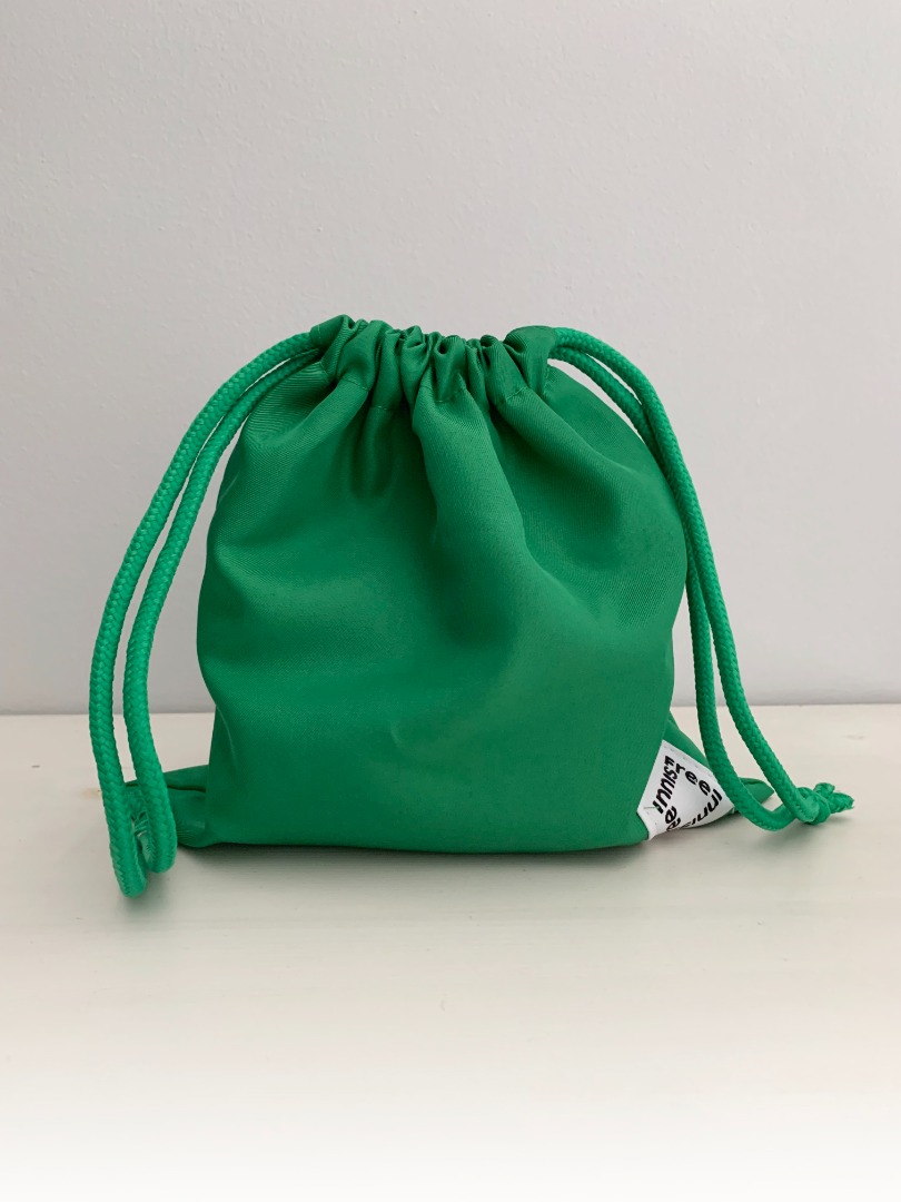 Innisfree Green Pouch - W24 x H23cm, Women's Fashion, Bags & Wallets ...