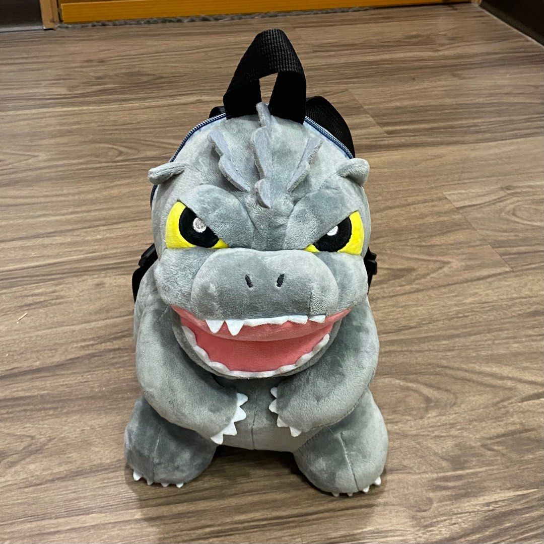 【KHTOY】哥吉拉整身後背包-12吋 兒童後背包（全新含吊牌）/生日禮物, 書籍、休閒與玩具, 玩具、公仔、桌遊在旋轉拍賣