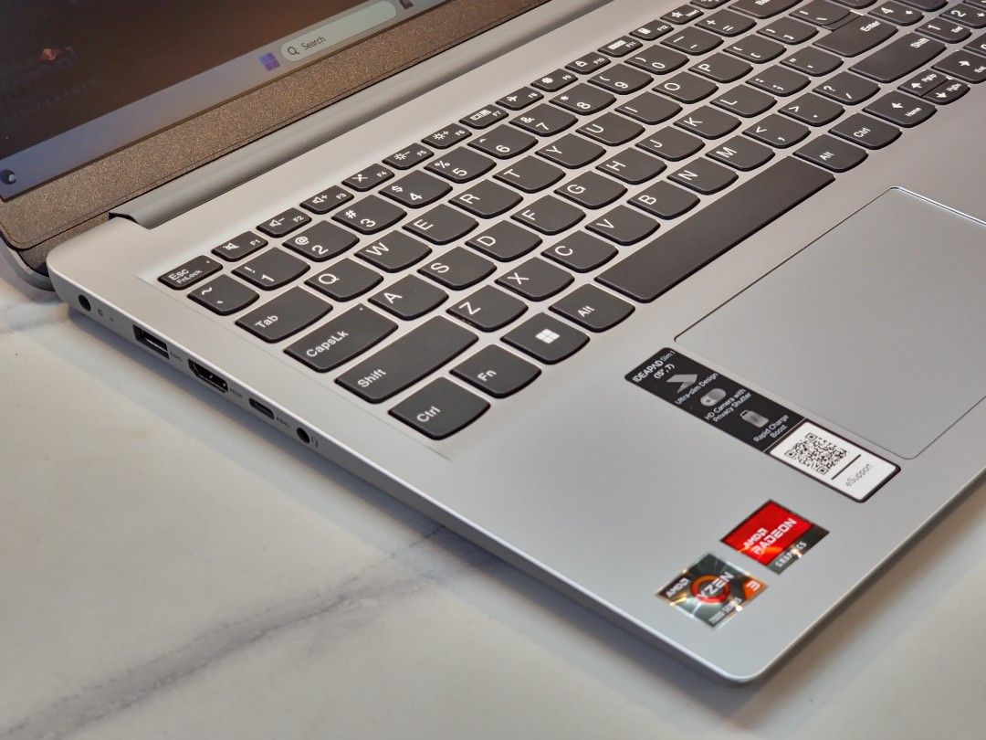 Lenovo Ideapad 1 15AMN7 82VG Ryzen 3 7320U 8GB RAM 512GB SSD FHD LED 15 ...