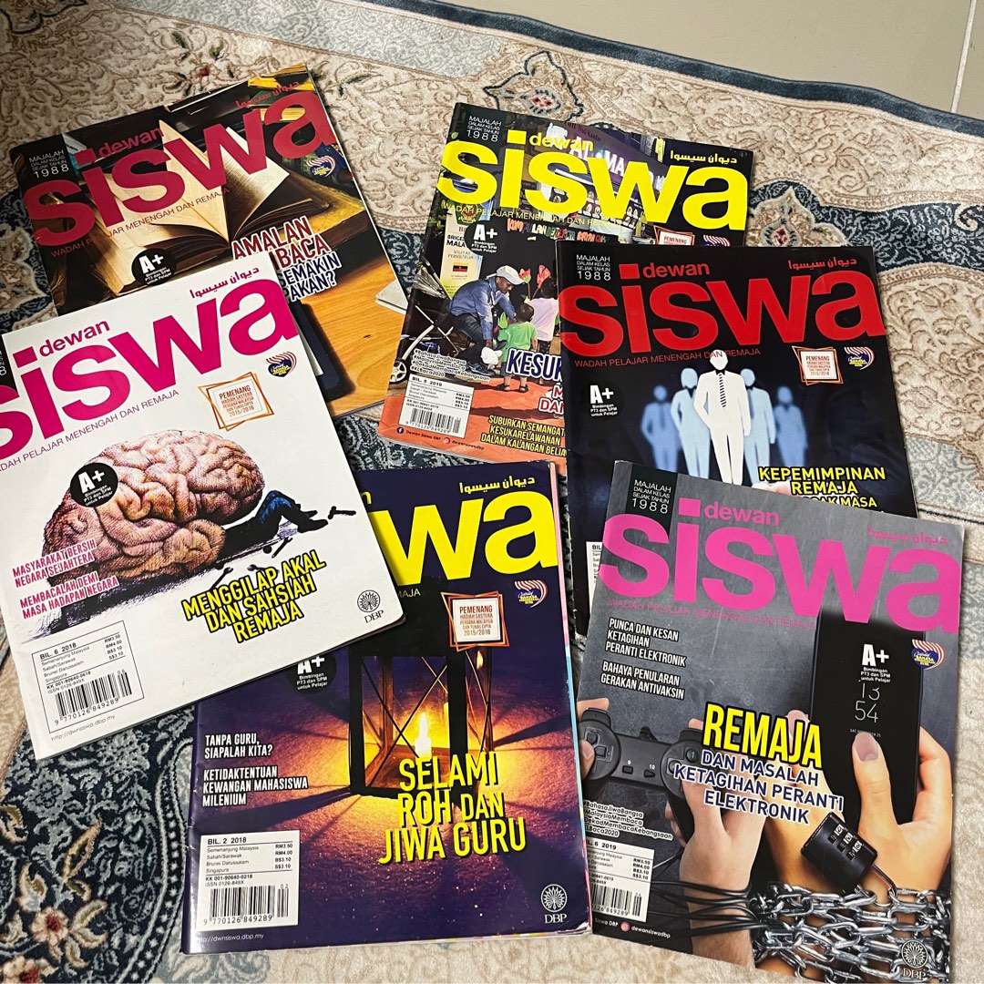 Majalah Dewan Siswa, Hobbies & Toys, Books & Magazines, Magazines on ...