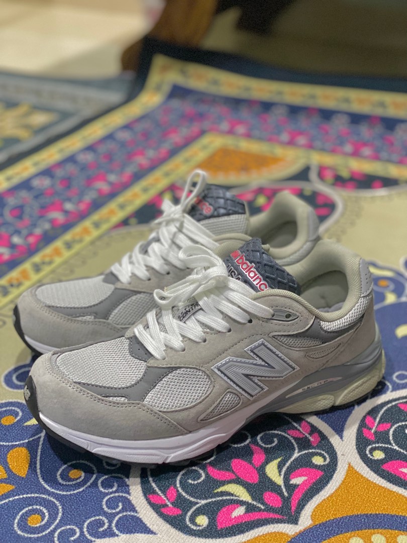NB 990, Women's Fashion, Footwear, Sneakers on Carousell