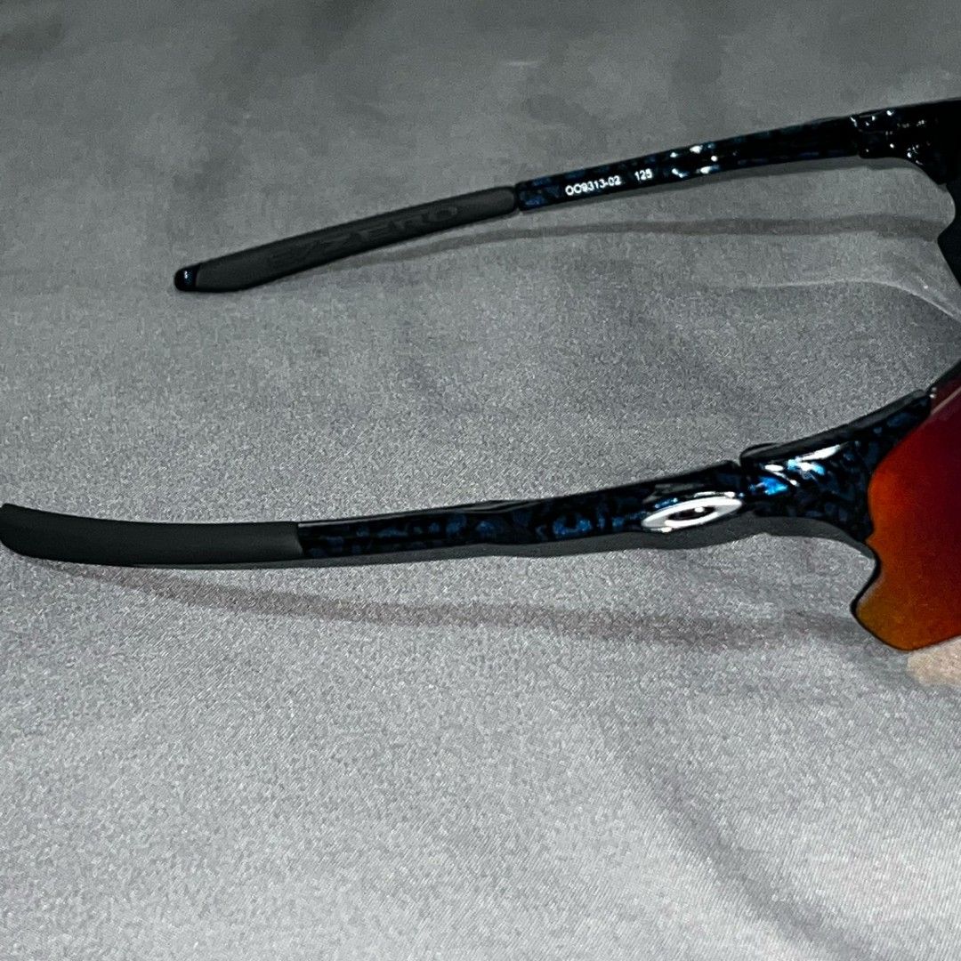 Oakley Evzero path, Men's Fashion, Watches & Accessories, Sunglasses ...