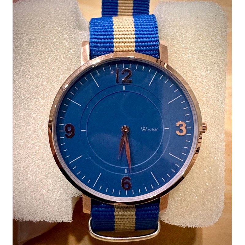 [Project嚴選]「W.WEAR」日本機芯/極簡風腕錶/藍面玫瑰金/中性經典帆布錶帶( 型號：W2.5-F4), 她的時尚, 手錶及配件, 手錶在旋轉拍賣