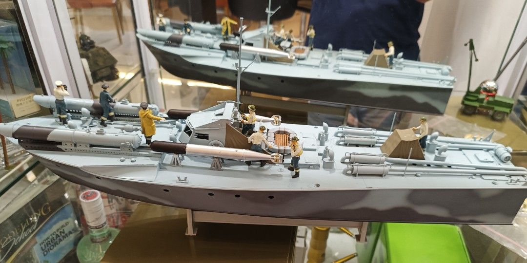 Torpedo boats & Carriers in 1/35 & 1/350 scale Italeri Tamiya Trumpeter ...