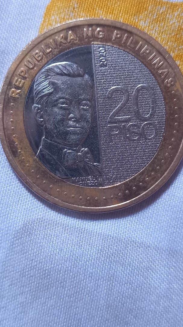 20 Peso Error Coin, Hobbies & Toys, Memorabilia & Collectibles ...