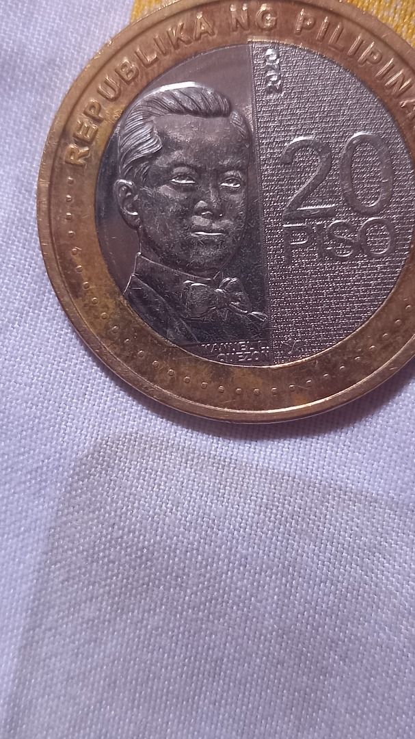 20 Peso Error Coin, Hobbies & Toys, Memorabilia & Collectibles ...