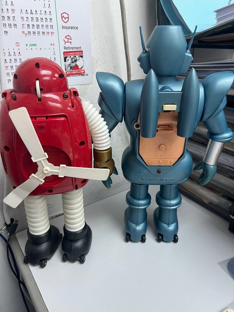小露寶 鋼鐵老師 脆膠 中膠 發聲 唱片 Popy Bandai Bullmark 70年代 懷舊, 兒童＆孕婦用品, 嬰兒玩具 ...