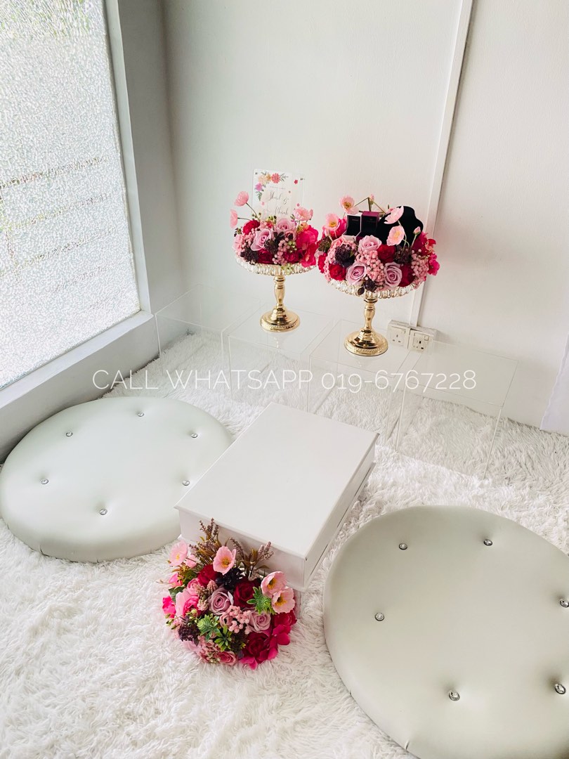 Bantal Nikah & Meja Nikah, Furniture & Home Living, Home Decor ...