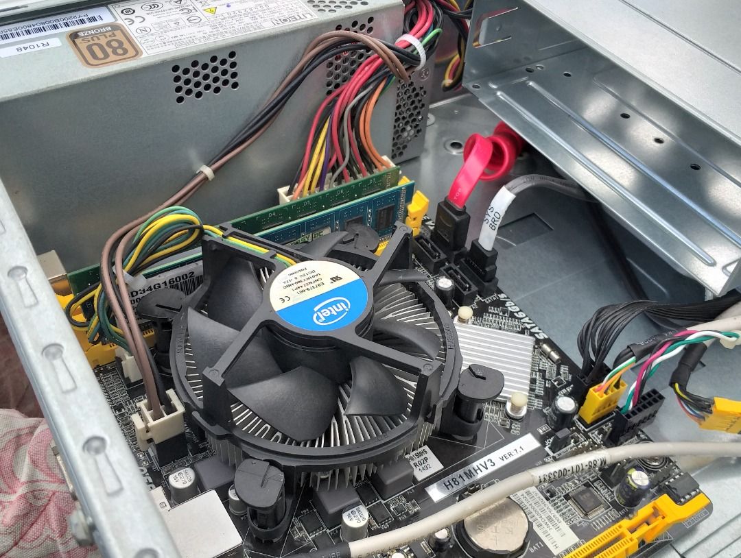 CPU 4th gen/system unit only, Computers & Tech, Desktops on Carousell