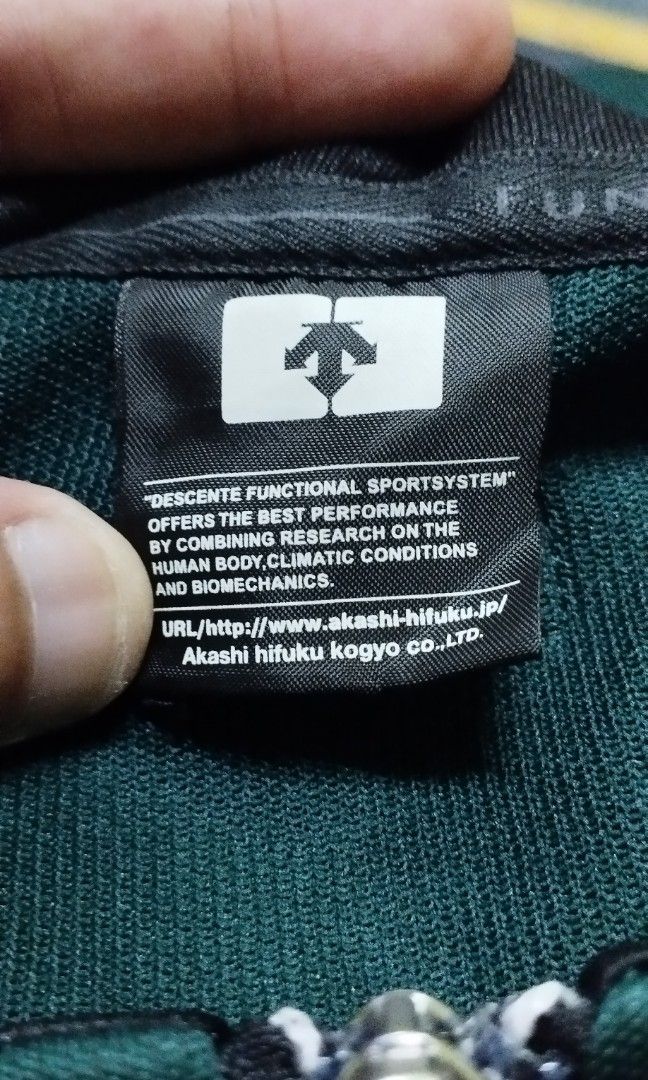 Descente Half zipper side tape, Men's Fashion, Coats, Jackets and ...