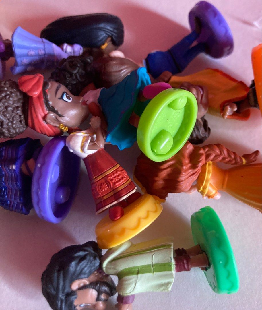 Disney Encanto Movie Mi Familia 10 Toy Figure Set Doll Playset Cake ...
