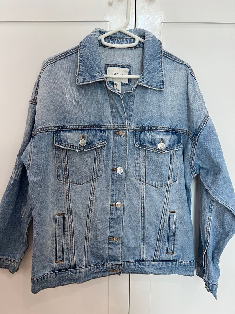 Demin Jacket, Women's Fashion, Coats, Jackets and Outerwear on Carousell