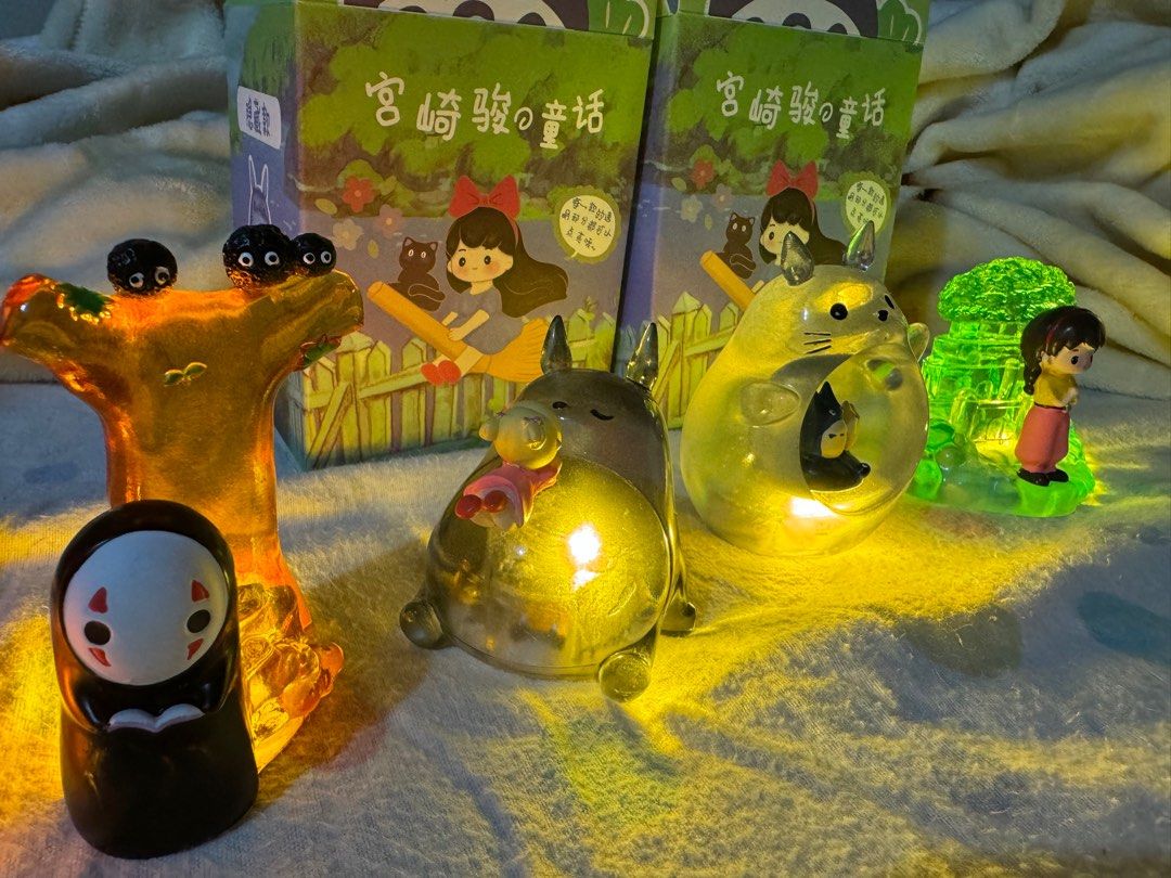Studio Ghibli blind boxes light up ( totoro, spirited away no face ...