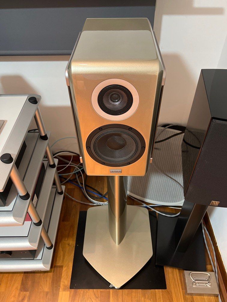 TAD MICRO EVOLUTION ONE TAD-ME1 speakers with stands, Audio, Soundbars ...