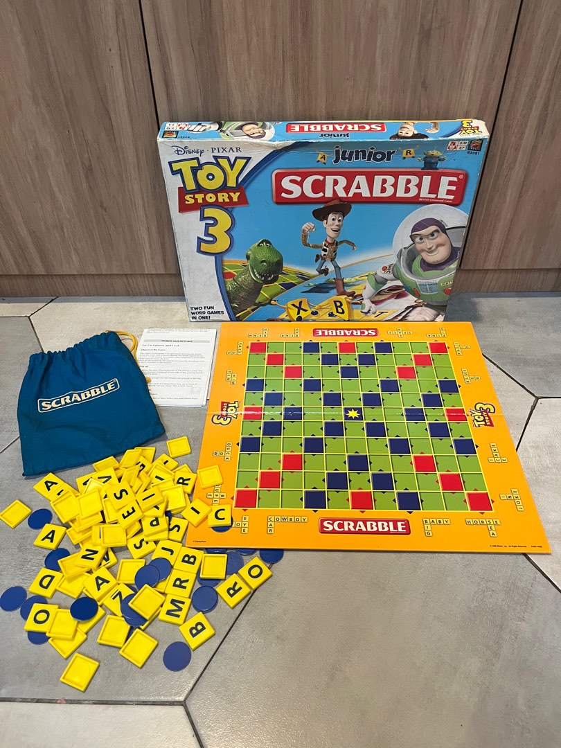 toy story junior scrabble, Toys & Collectibles, Permainan Papan & Kartu ...