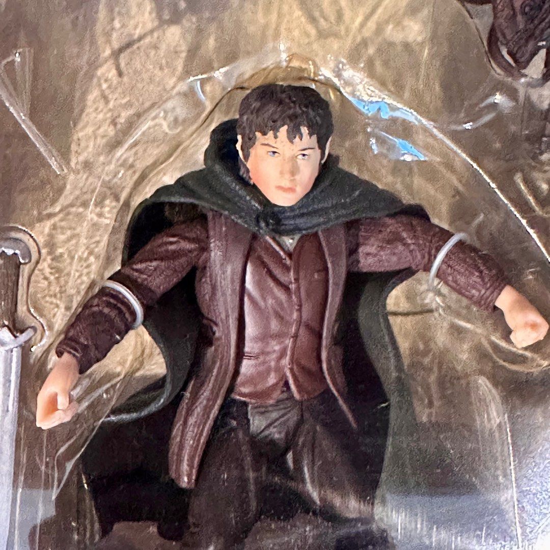 ToyBiz Lord of the Rings LOTR FOTR Lothlorien Gift Pack, Hobbies & Toys ...