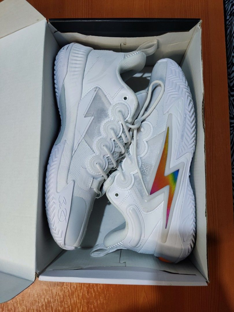 Way of Wade: Son of Flash, Men's Fashion, Footwear, Sneakers on Carousell