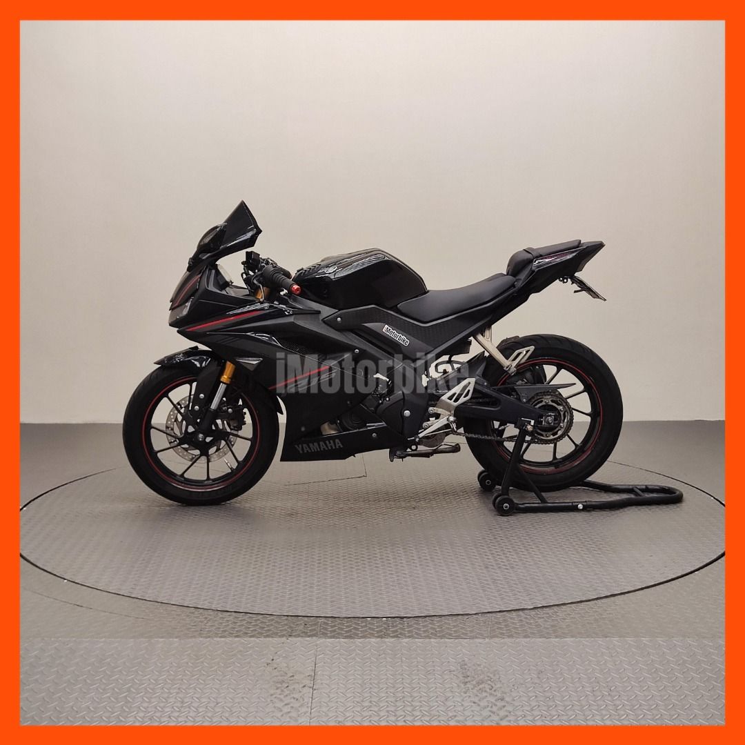 Yamaha YZF-R15 (2019) - Good condition !!!, Motorbikes on Carousell