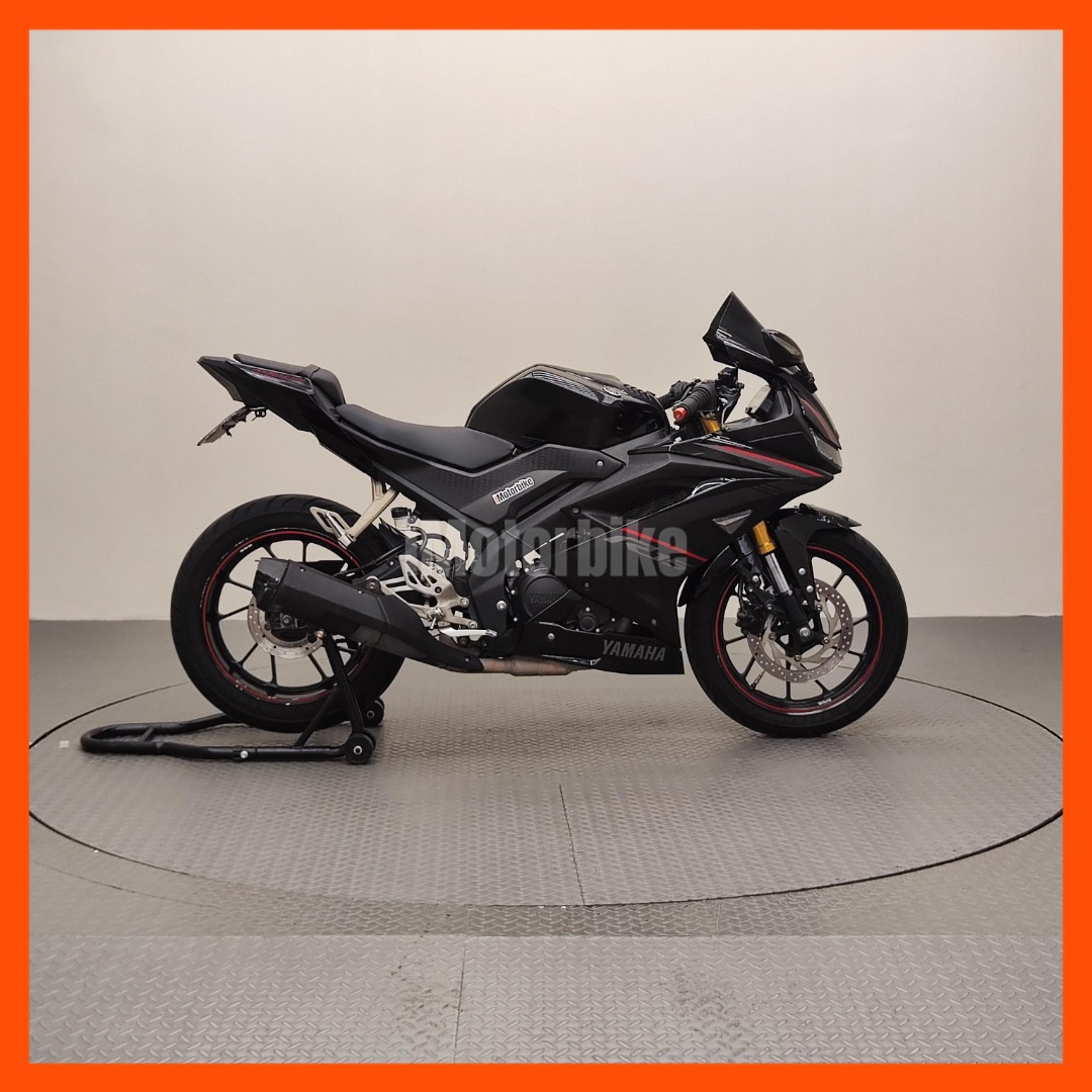 Yamaha YZF-R15 (2019) - Good condition !!!, Motorbikes on Carousell