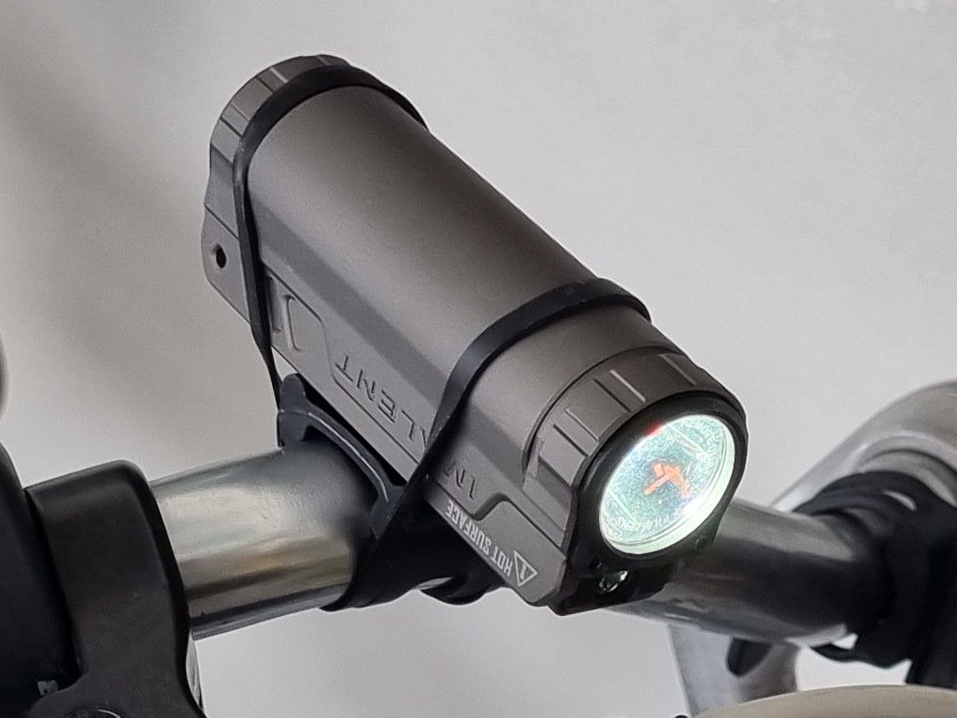 3000 lumens Imalent BL50 CREE, Photography, Photography Accessories ...