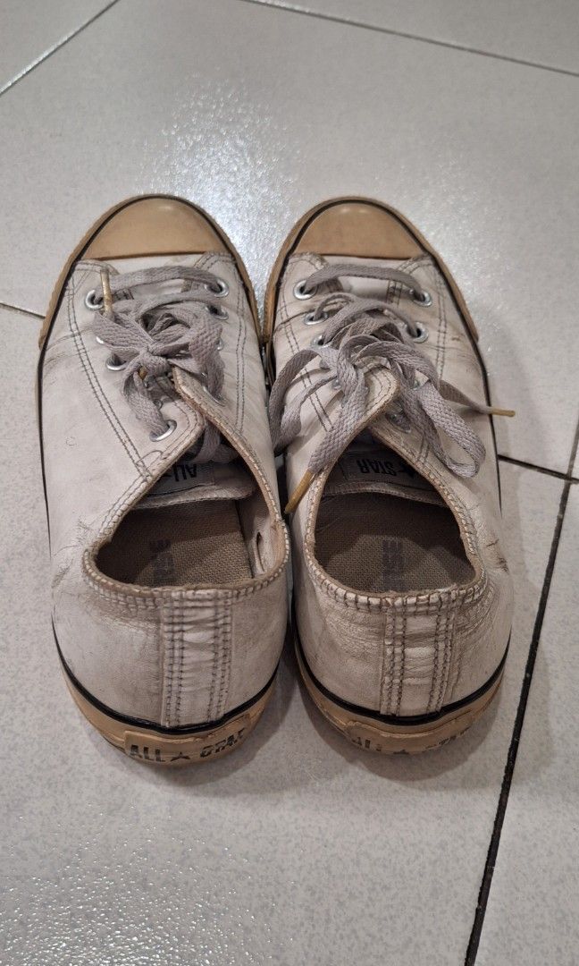 Convers All Star Putih Kulit original, Fesyen Pria, Sepatu , Sneakers ...