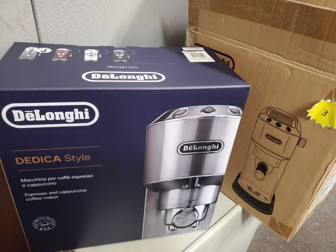 DeLonghi EC685.M 半自動咖啡機, 家庭電器, 廚房電器, 咖啡機及咖啡壺 - Carousell