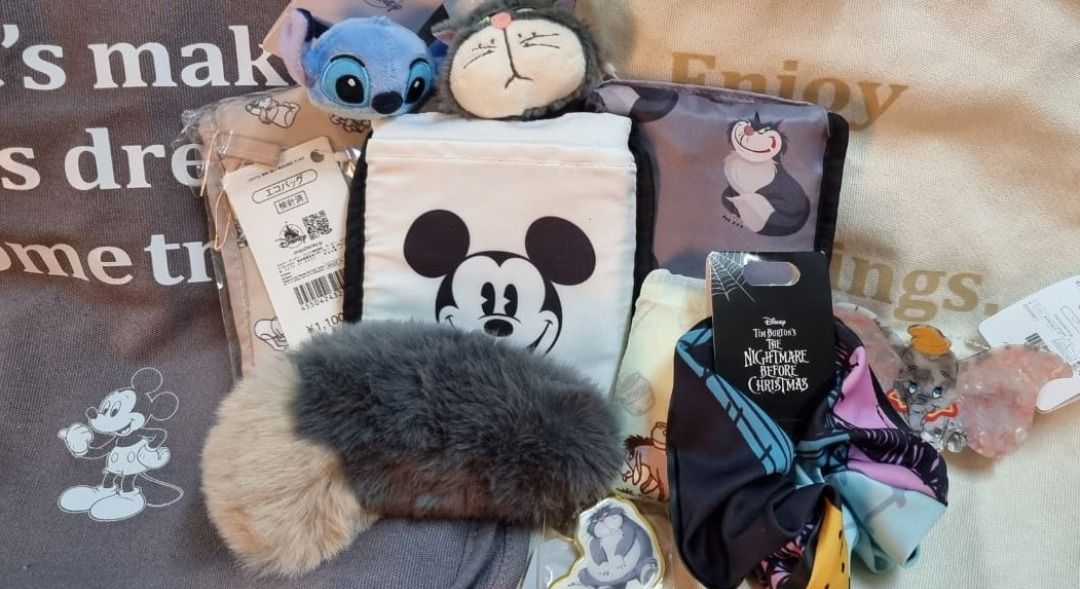 JAPAN DISNEY STORE EXCLUSIVE LUCIFER KEYCHAIN, Hobbies & Toys ...