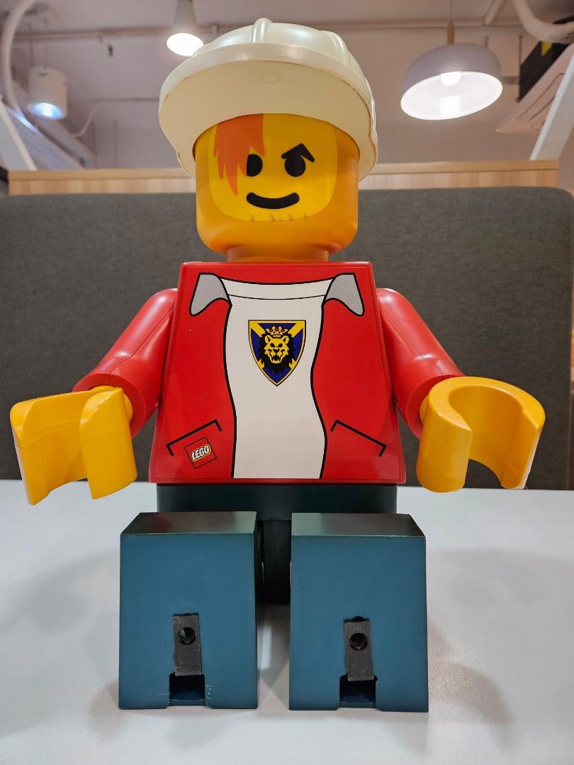 Lego Jumbo Figure 19 inch 吋 / 48cm 高 大人仔 store display 二手 冇盒 (1), 興趣及遊戲 ...