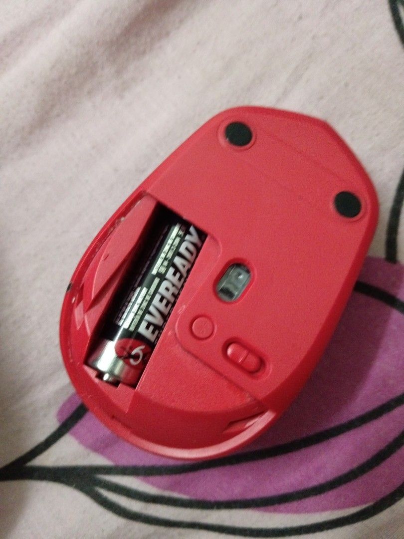 Logitech M337 wireless Mouse, Computers & Tech, Parts & Accessories, Mouse & Mousepads on Carousell