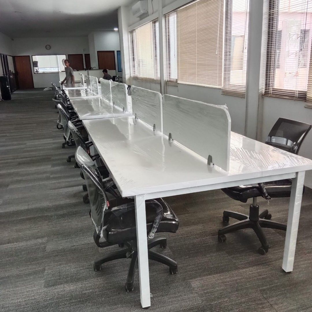 meja partisi sekat atas / meja sekat / meja kubikal, Perabotan Rumah di ...