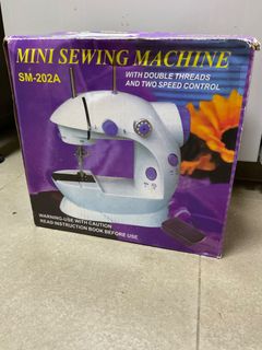 Singer Sewing Machine model 248, TV & Home Appliances, Other Home ...