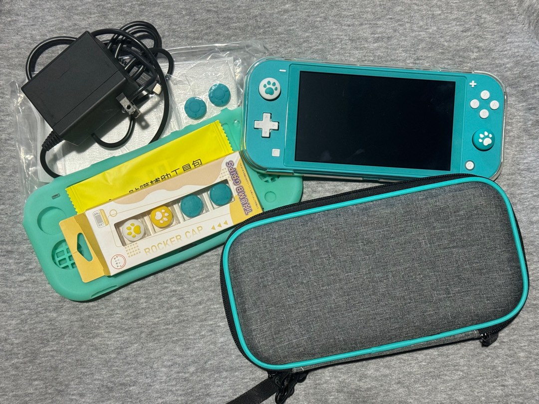 Nintendo Switch Lite, Video Gaming, Video Game Consoles, Nintendo on Carousell