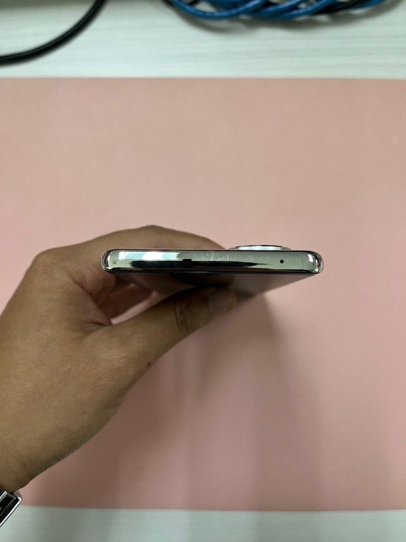 OPPO CPH2505 Gold 256 GB, Mobile Phones & Gadgets, Mobile Phones ...