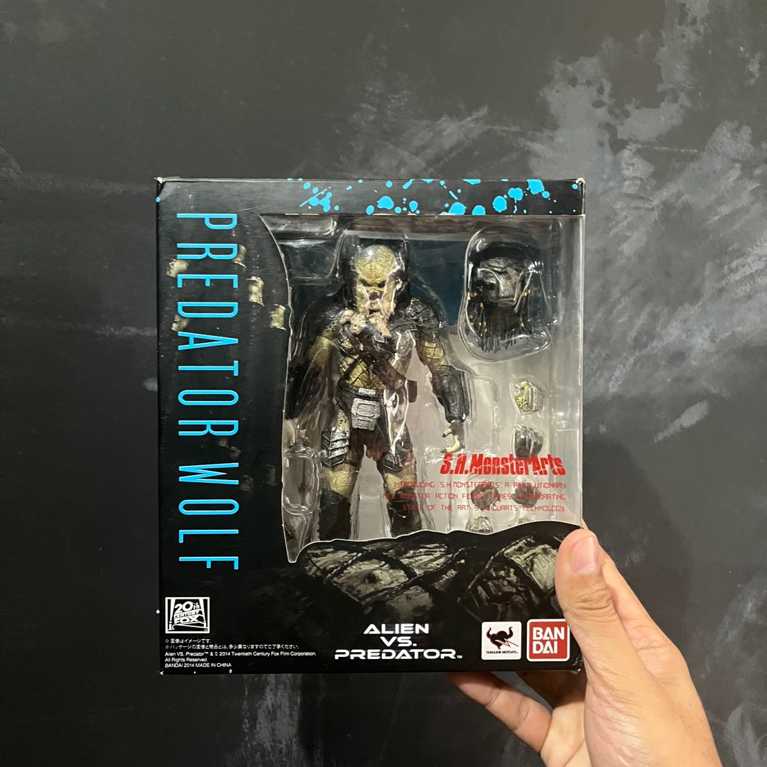 S.H. MonsterArts Predator Wolf, Hobbies & Toys, Toys & Games on Carousell