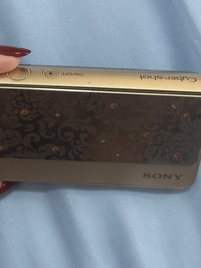 SONY CYBERSHOT T99d GOLD DIGICAM (EXTREMELY RARE), Photography, Cameras ...