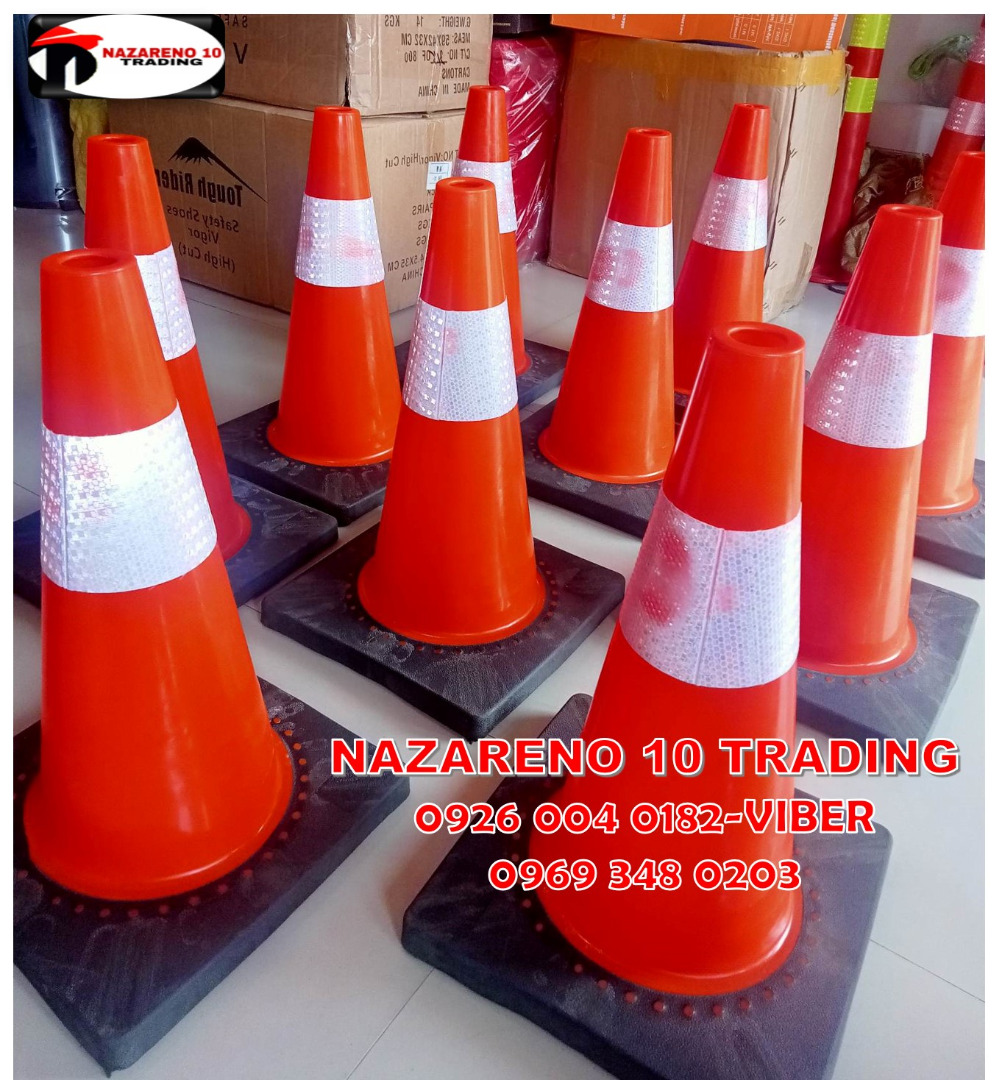 TRAFFIC CONE REFLECTOR BLACK BASE, Commercial & Industrial, Industrial ...