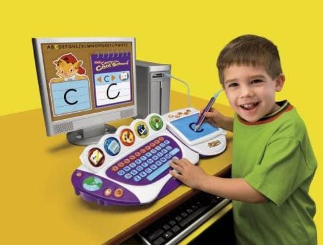 VTech Fun 2 learn console keyboard, Hobbies & Toys, Toys & Games on ...
