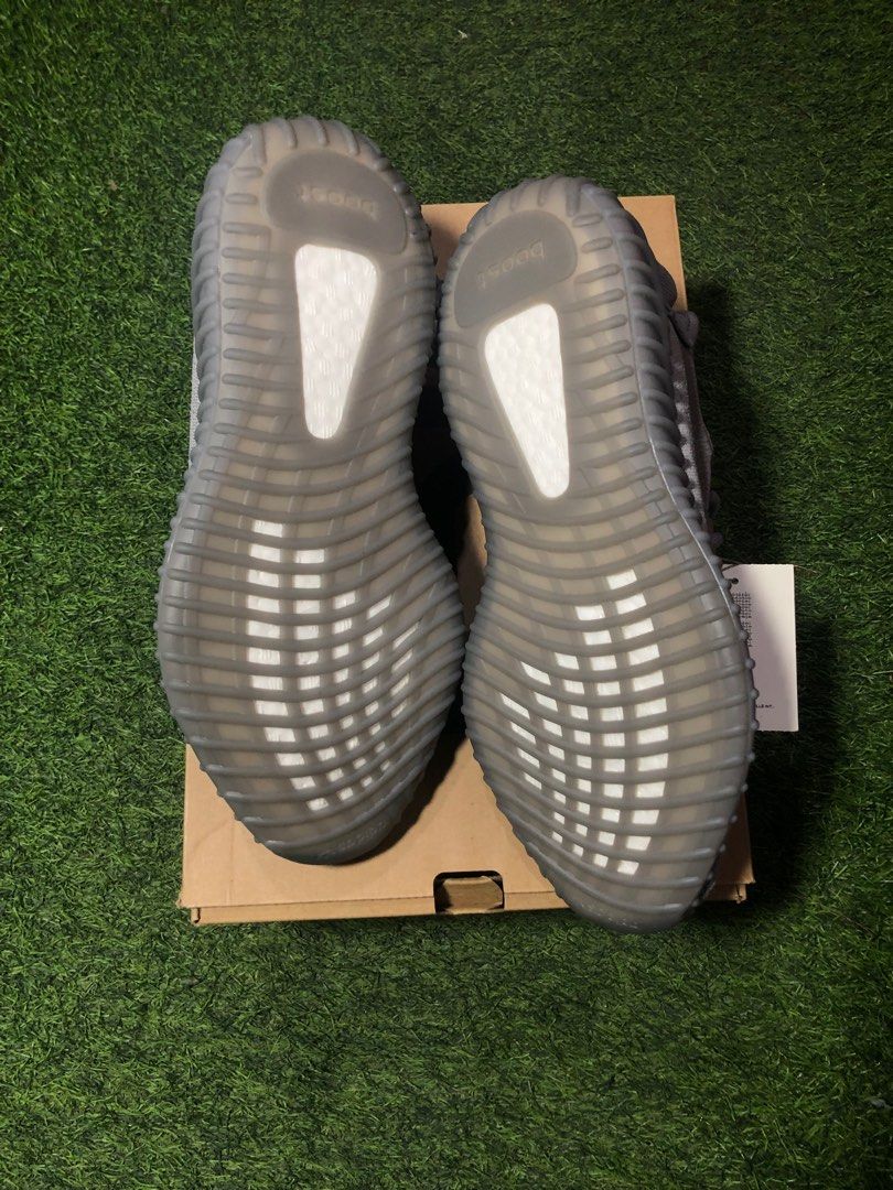 Yeezy 350 v2 ‘Steel Grey’, Men's Fashion, Footwear, Sneakers on Carousell