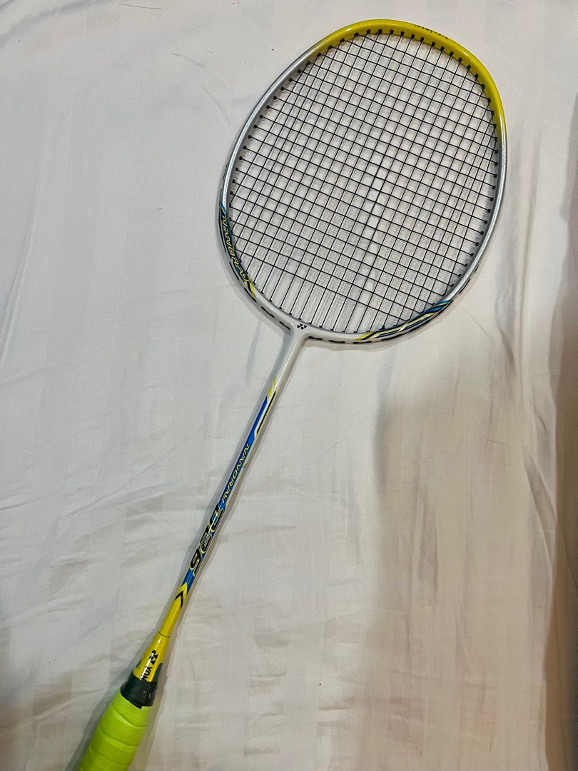 Yonex Nanoray D26 Badminton Racket, Sports Equipment, Sports & Games ...