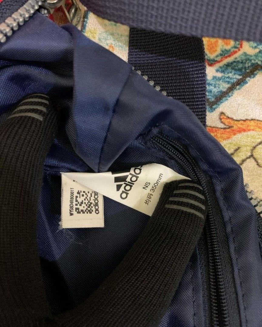 Adidas Sling 1953, Fesyen Pria, Tas & Dompet , Tas Selempang di Carousell