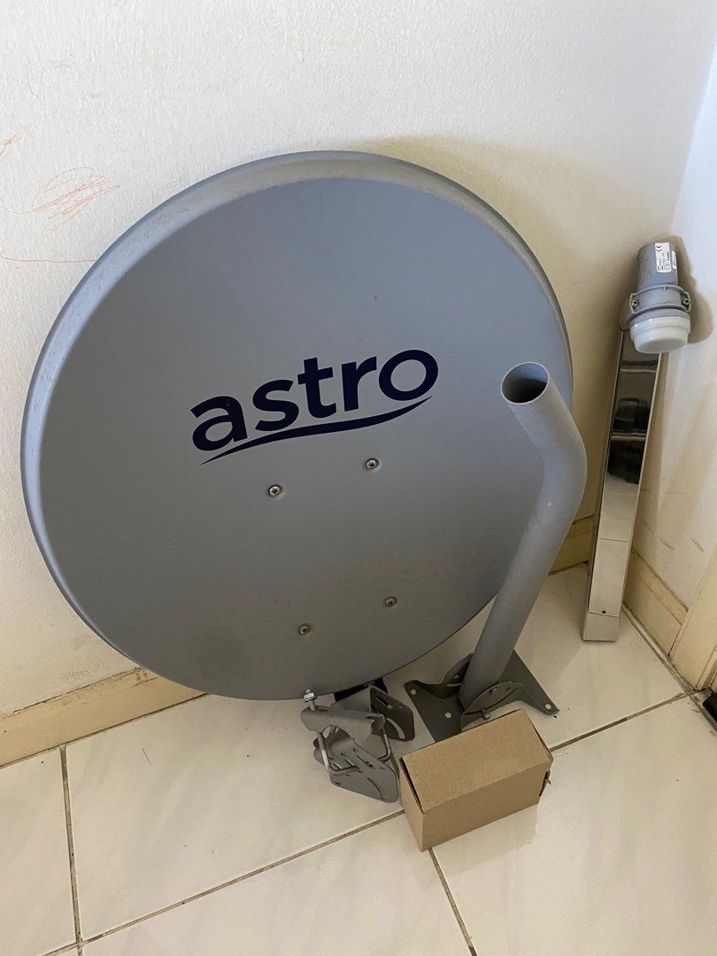 Astro Satellite Disc, TV & Home Appliances, TV & Entertainment, Media ...